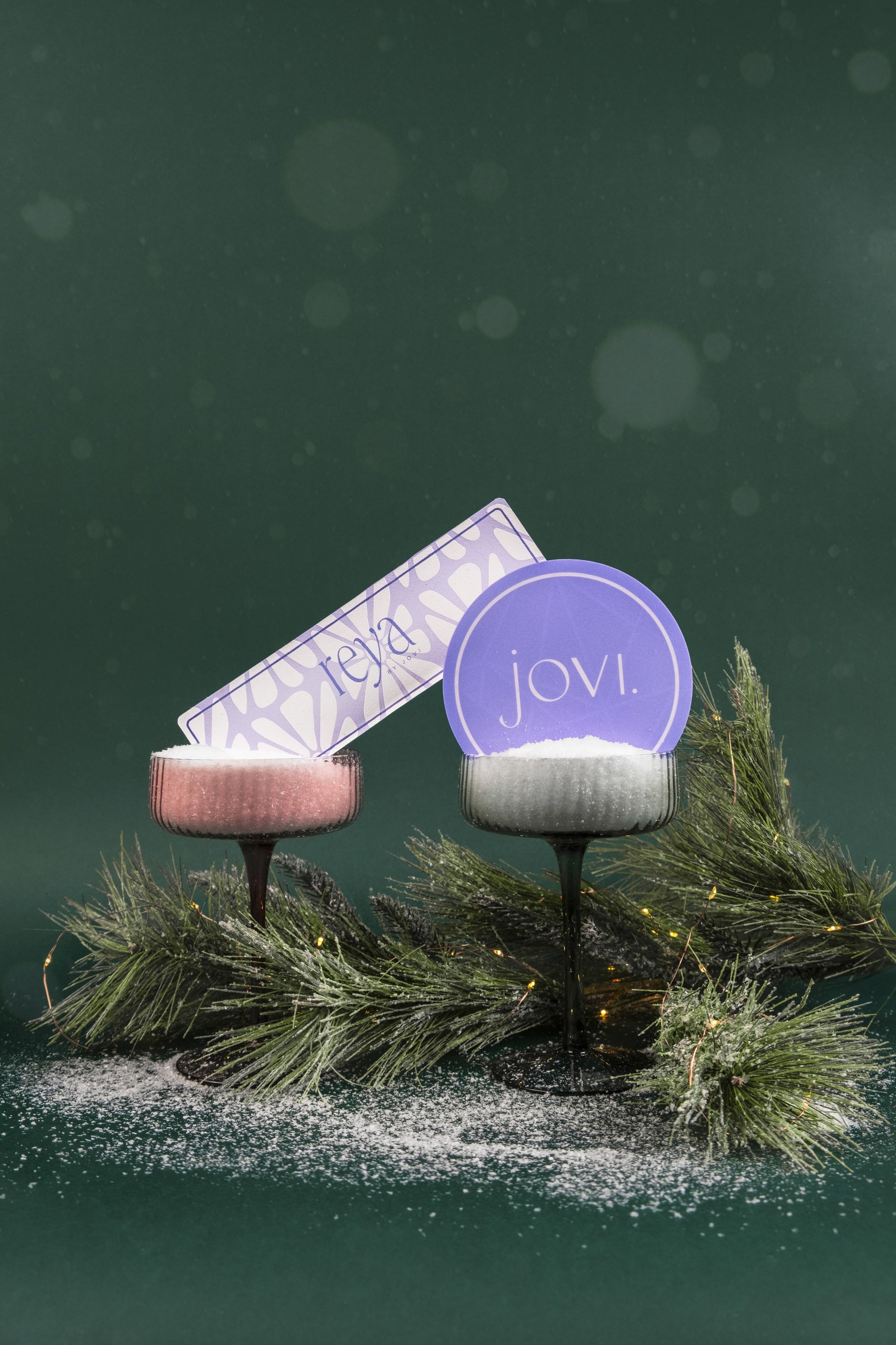 Hi babe, Meet Jovi. Your drug-free relief for menstrual cramps.
